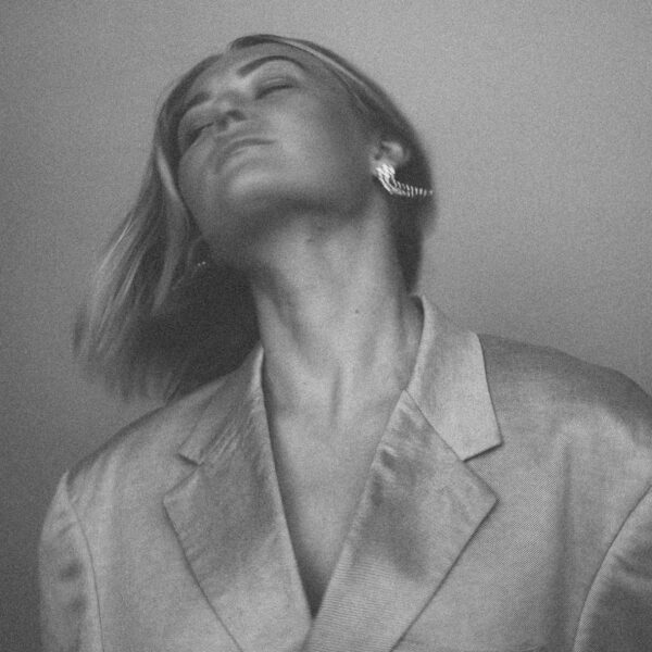 Alma Agger Foto: Sony Music - AEM - BOOKING - MANAGEMENT - RECORDS